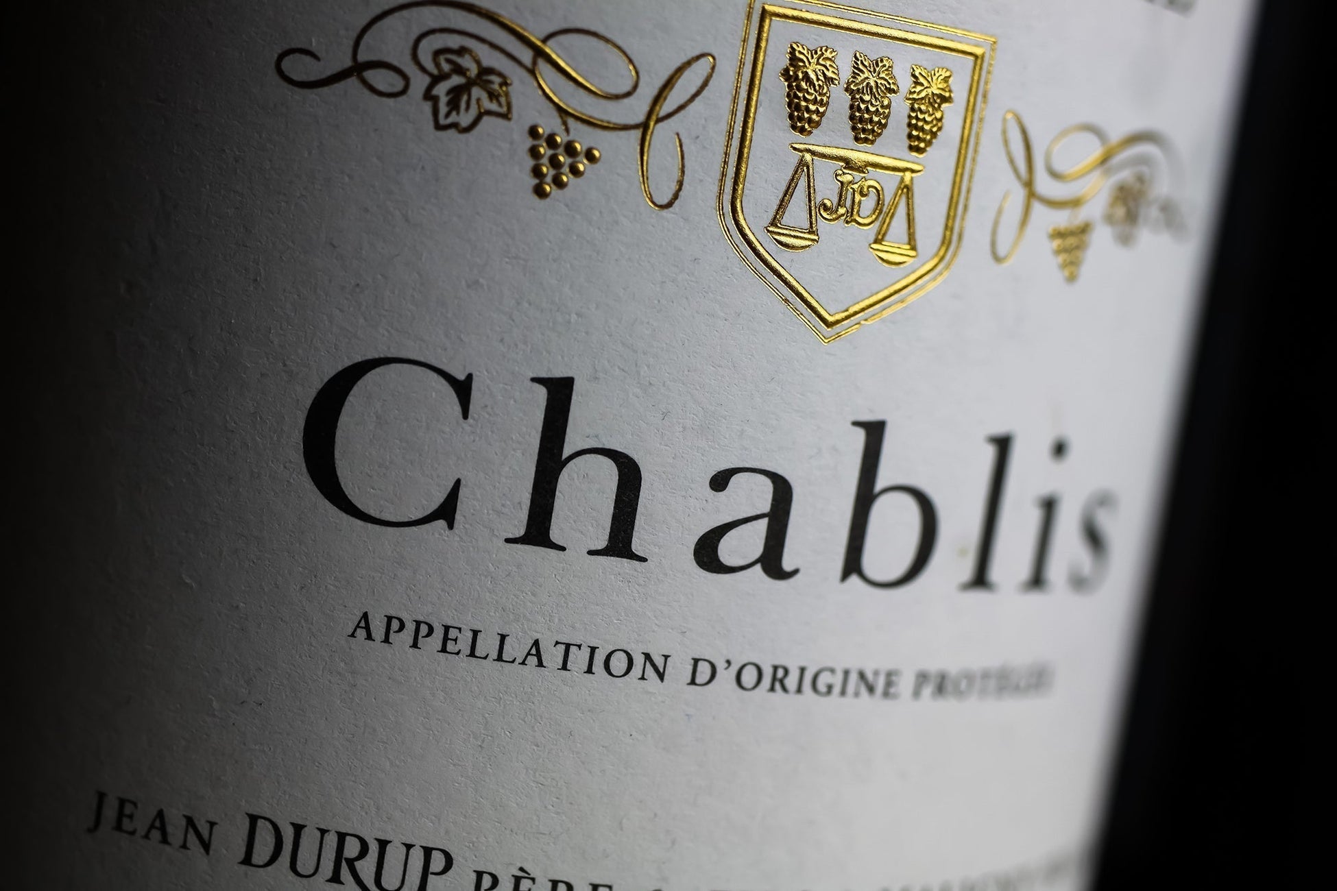 Chablis Wine Region Explained: Terroir, Climate, and Style – Coravin US